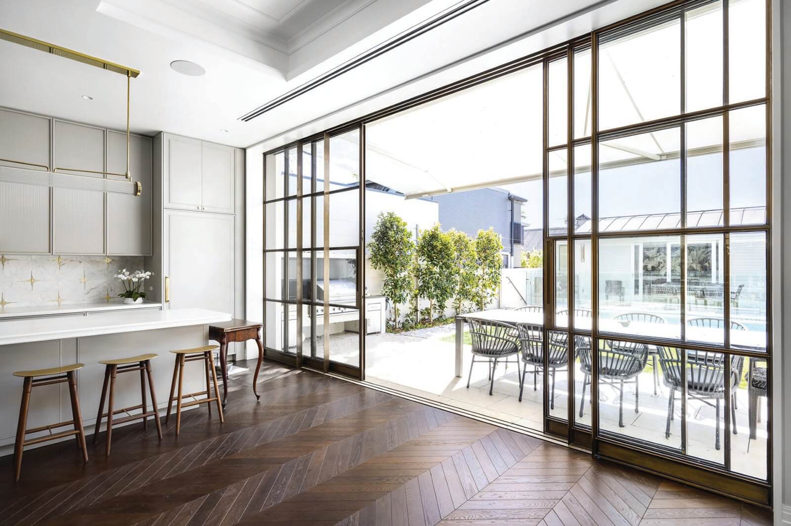 Eastern Suburb bronze windows & doors - Enviro Window Designs