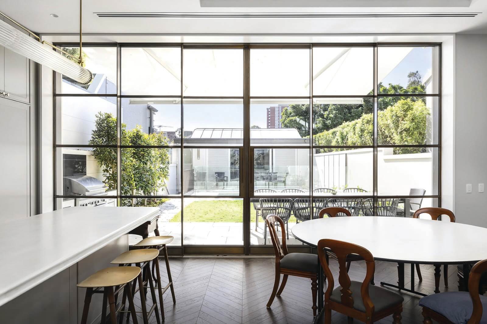 Eastern Suburb bronze windows & doors - Enviro Window Designs